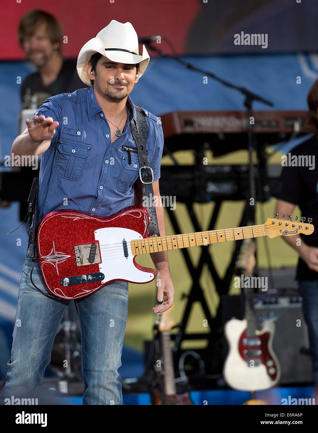 New York, NY, USA. 29th Aug, 2014. Brad Paisley on stage for Good ...