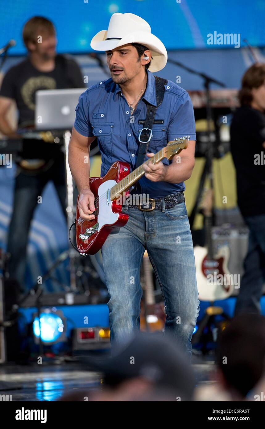 New York, NY, USA. 29th Aug, 2014. Brad Paisley on stage for Good ...