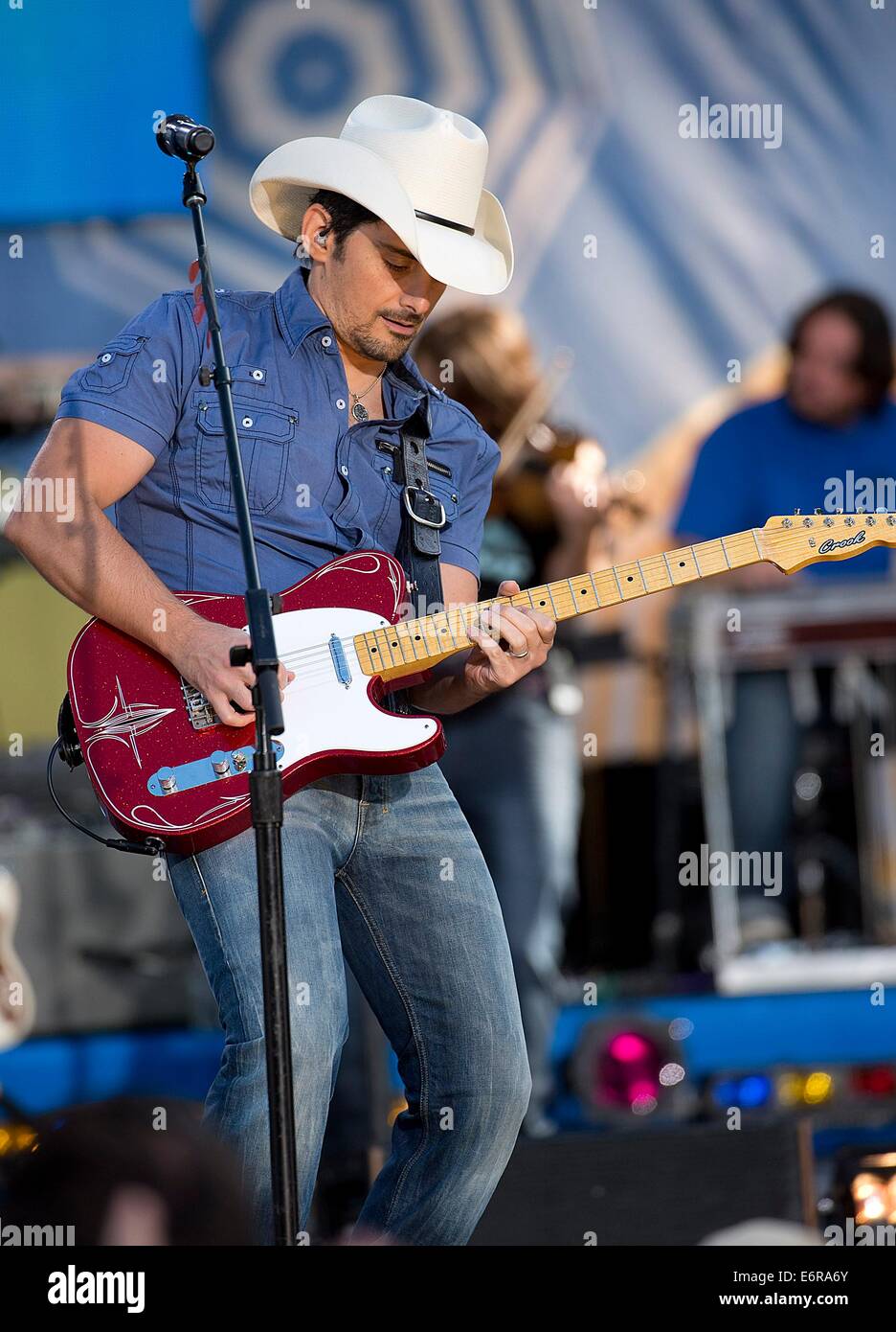 New York, NY, USA. 29th Aug, 2014. Brad Paisley on stage for Good ...