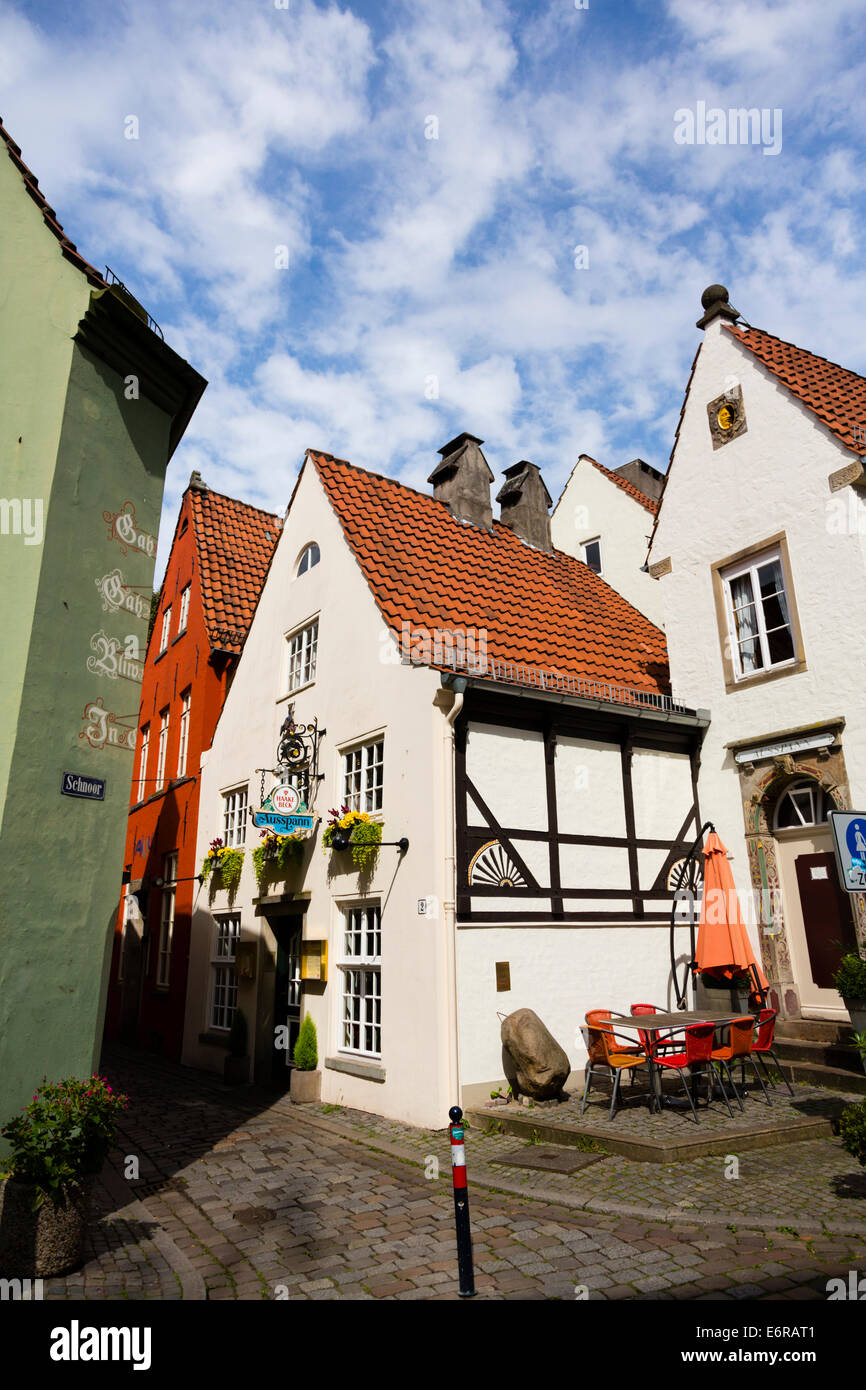 Old buildings in the Schnoor quarter of Bremen, Germany Stock Photo - Alamy