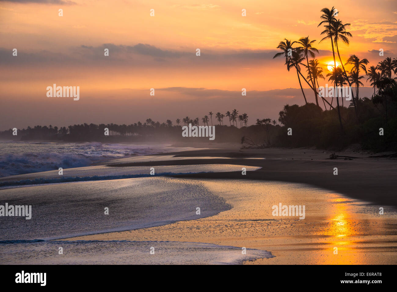 Sunset at Tangalle beach Stock Photo - Alamy