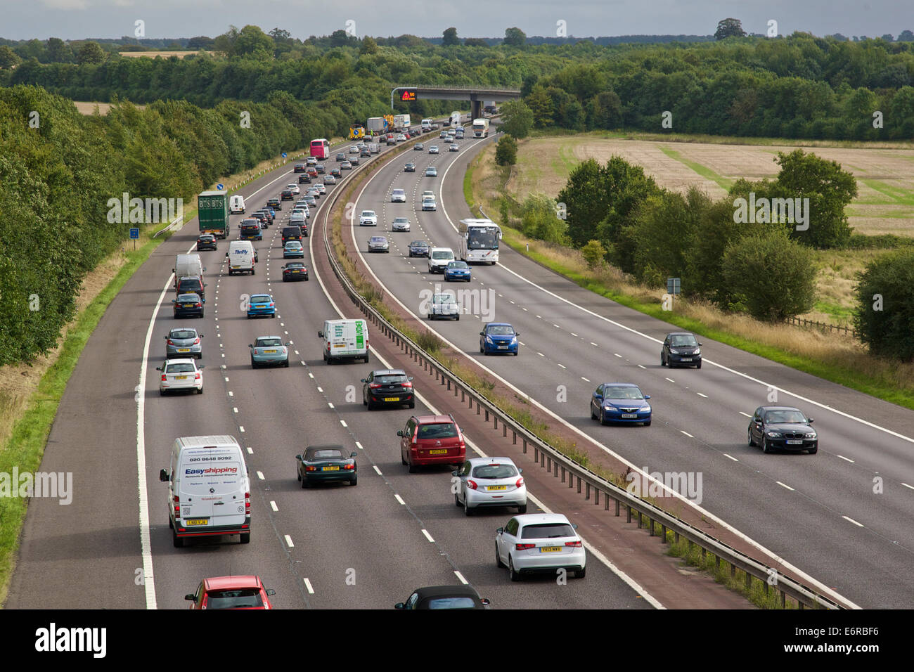 Lorry m40 motorway hi-res stock photography and images - Alamy