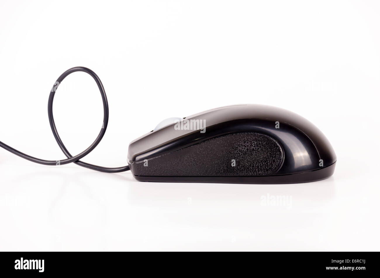Black wired computer mouse isolated on white background Stock Photo - Alamy