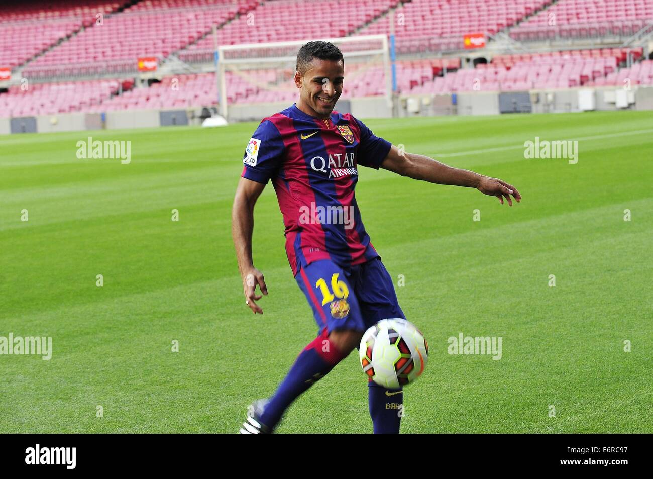 Barcelona, Spain. 29th Aug, 2014. Brazilian soccer player Douglas dos ...