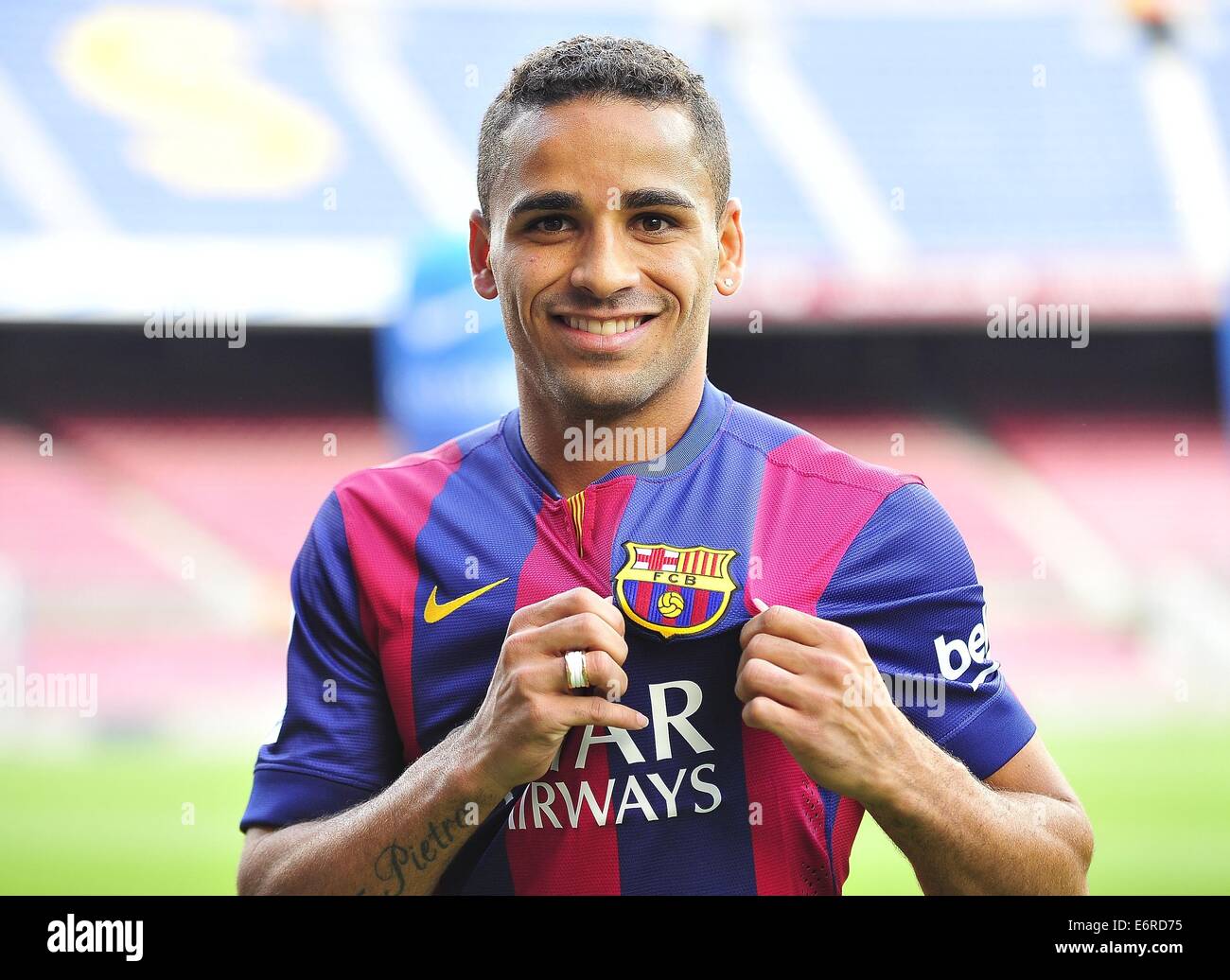 Barcelona, Spain. 29th Aug, 2014. Brazilian soccer player Douglas dos ...