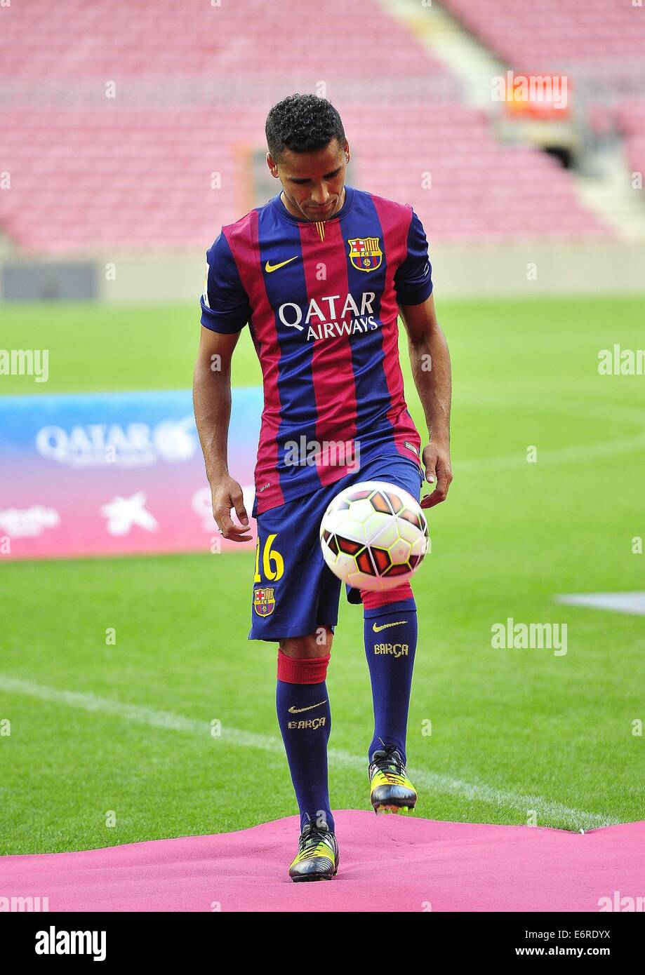 Barcelona, Spain. 29th Aug, 2014. Brazilian soccer player Douglas dos ...