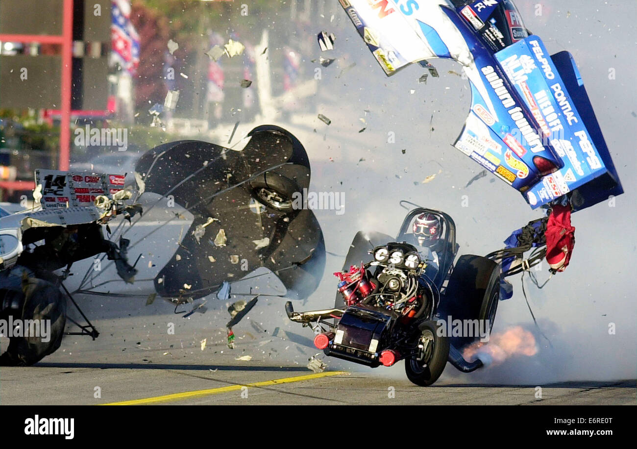 Nov 10, 2000; Pomona, California, USA; Racer FRANK PEDREGON'S funny car ...