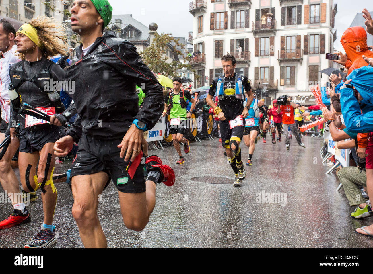 Chamonix, Mont Blanc, France. 29th Aug, 2014. The UTMB started in the ...