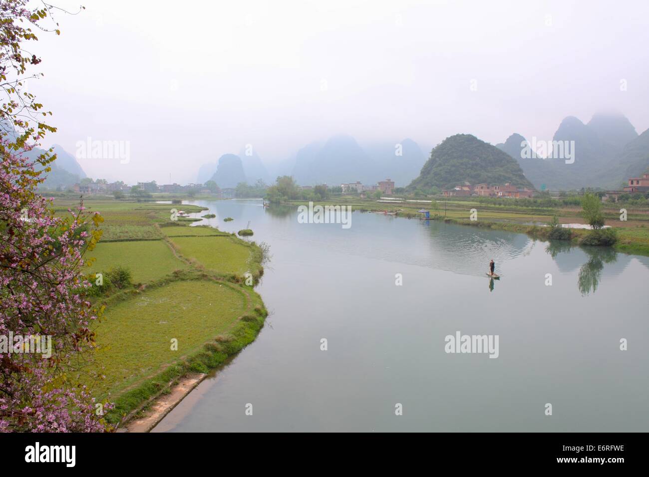 Yulong river hi-res stock photography and images - Alamy
