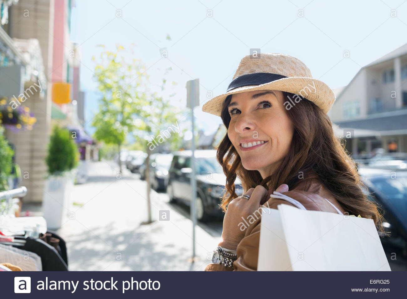 Female woman street shopping hi-res stock photography and images - Alamy