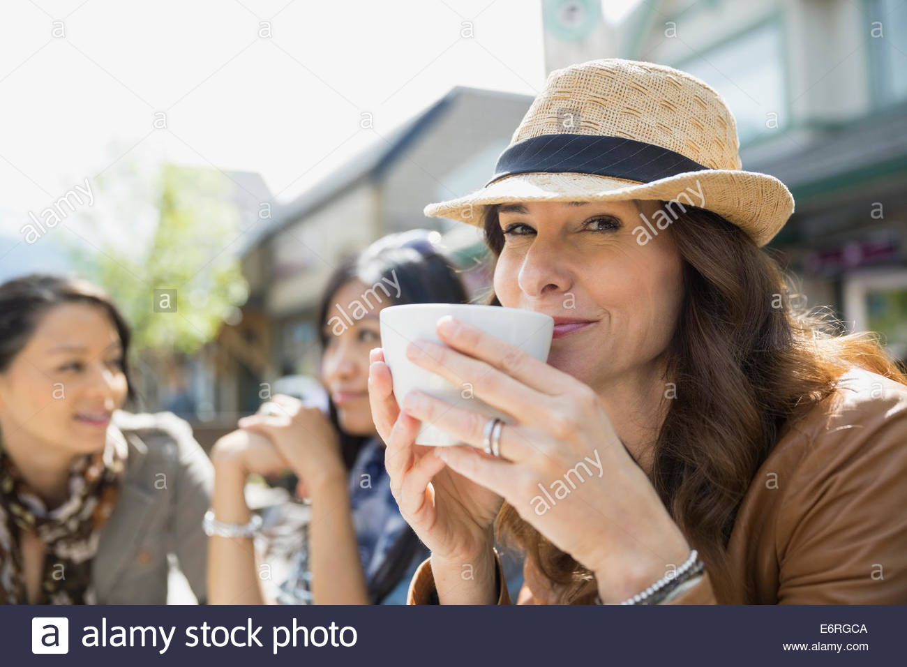 Women in cafe having coffee hi-res stock photography and images - Alamy