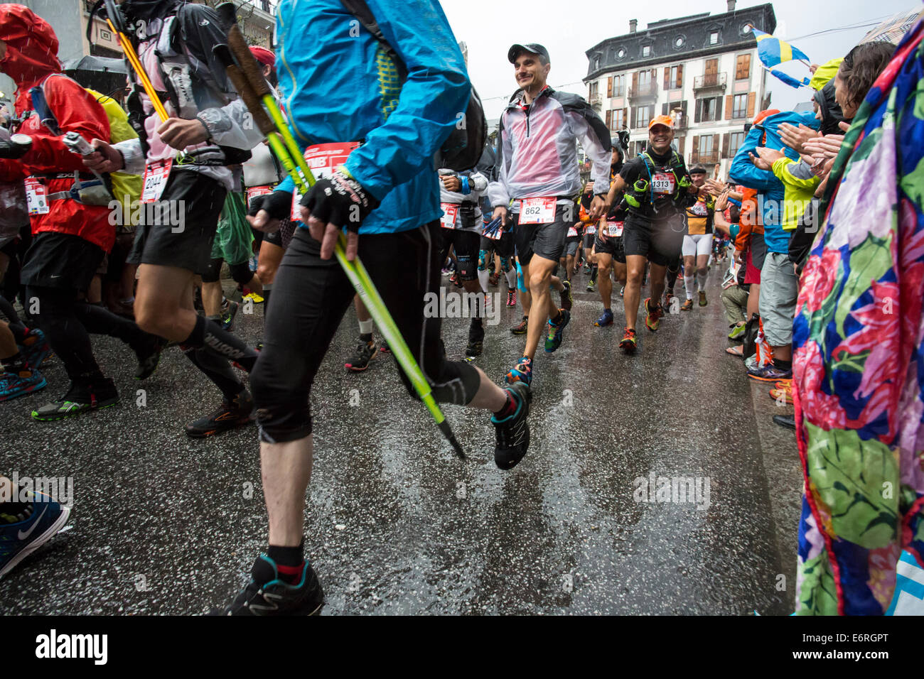 Chamonix, Mont Blanc, France. 29th Aug, 2014. The UTMB started in the ...
