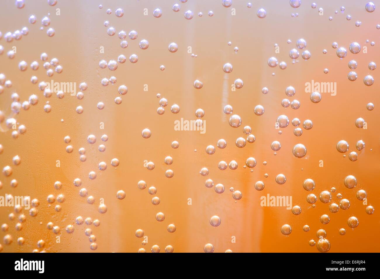 Bubbles drop dripping hi-res stock photography and images - Alamy