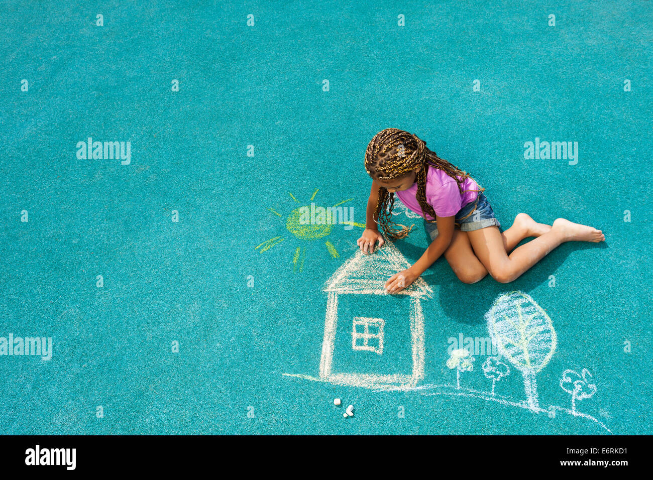 House drawing kids hi-res stock photography and images - Alamy