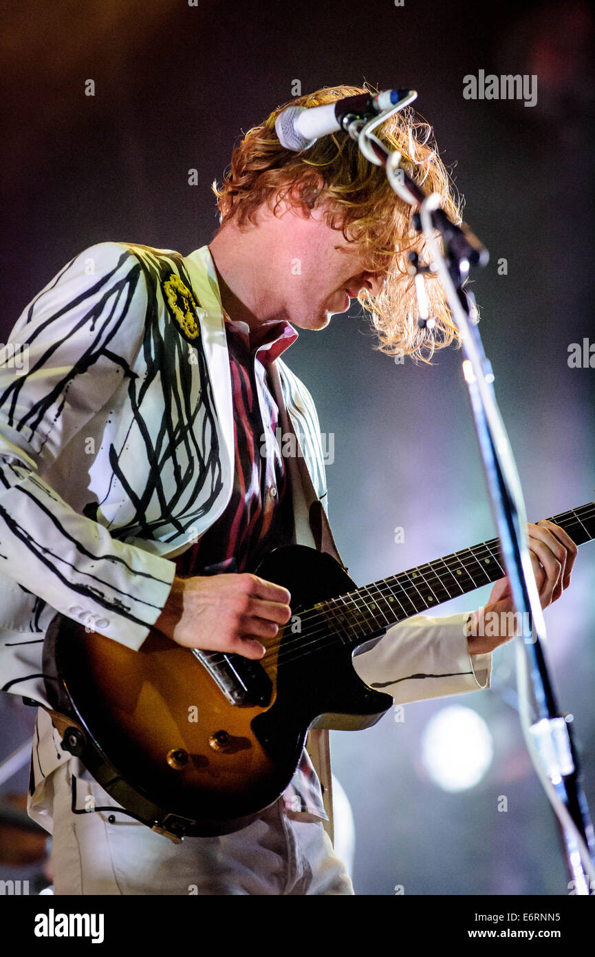 Arcade fire band members hi-res stock photography and images - Alamy