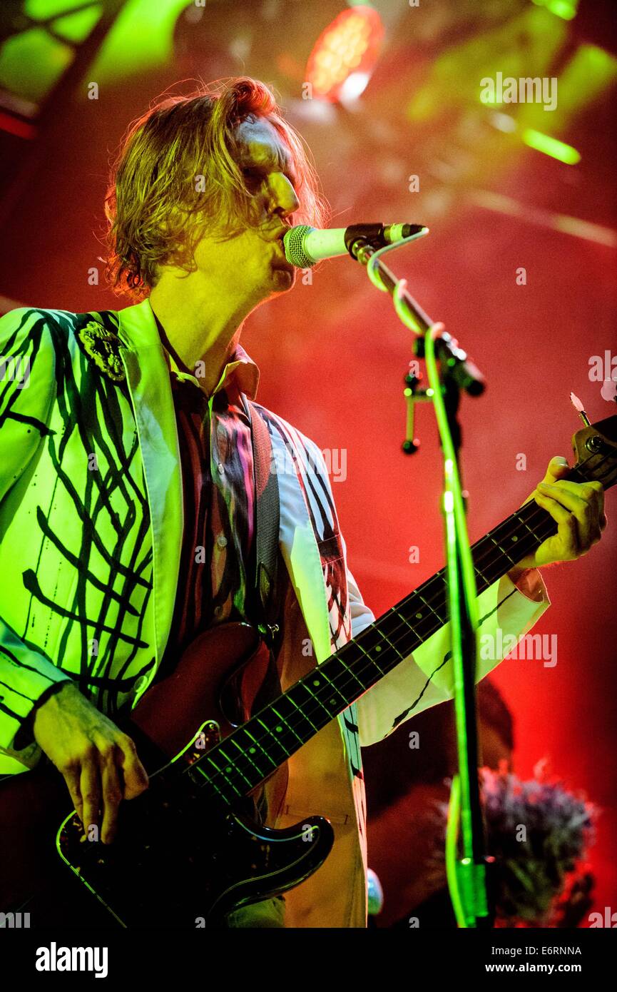 Arcade fire band members hi-res stock photography and images - Alamy