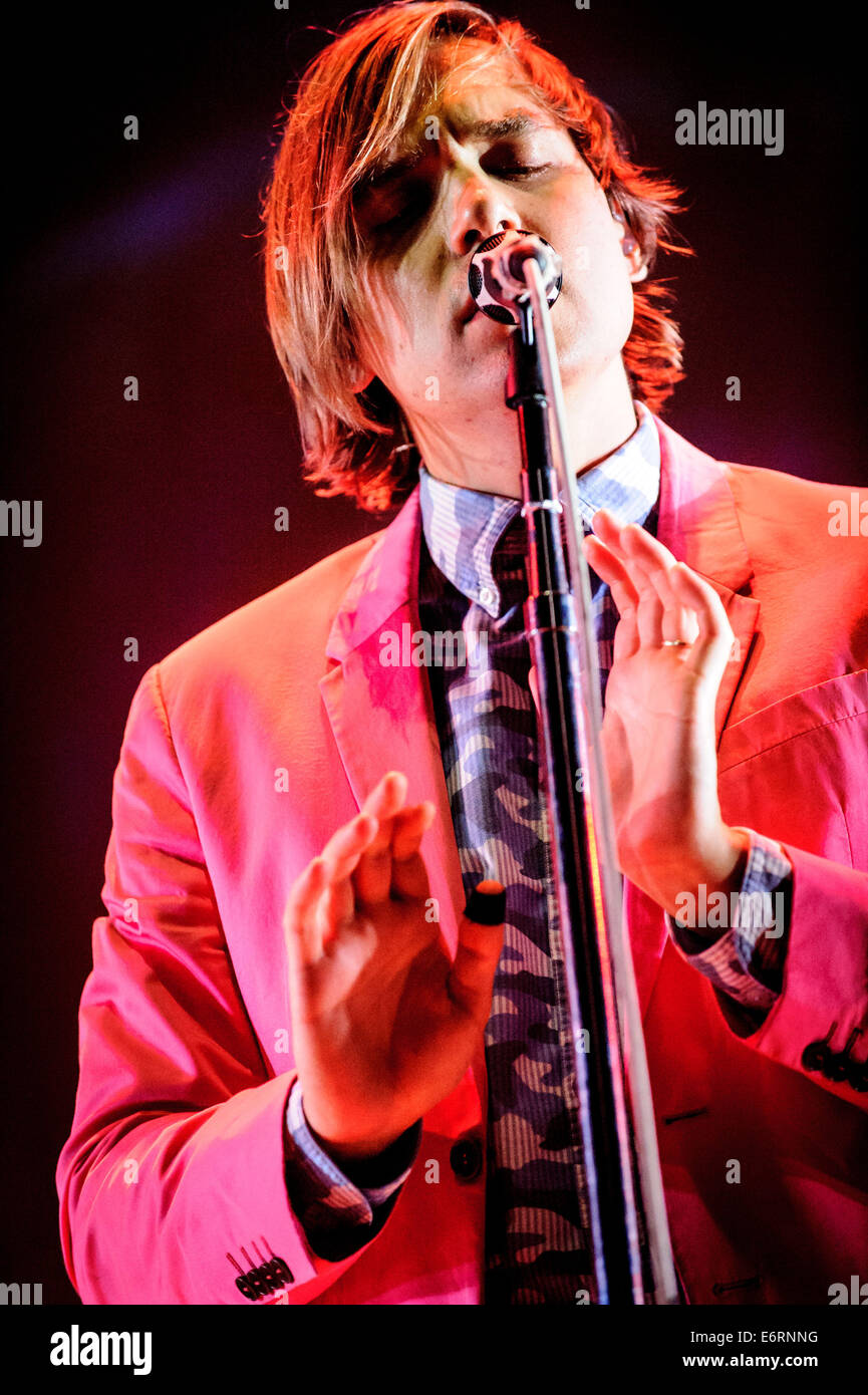 Arcade fire band members hi-res stock photography and images - Alamy