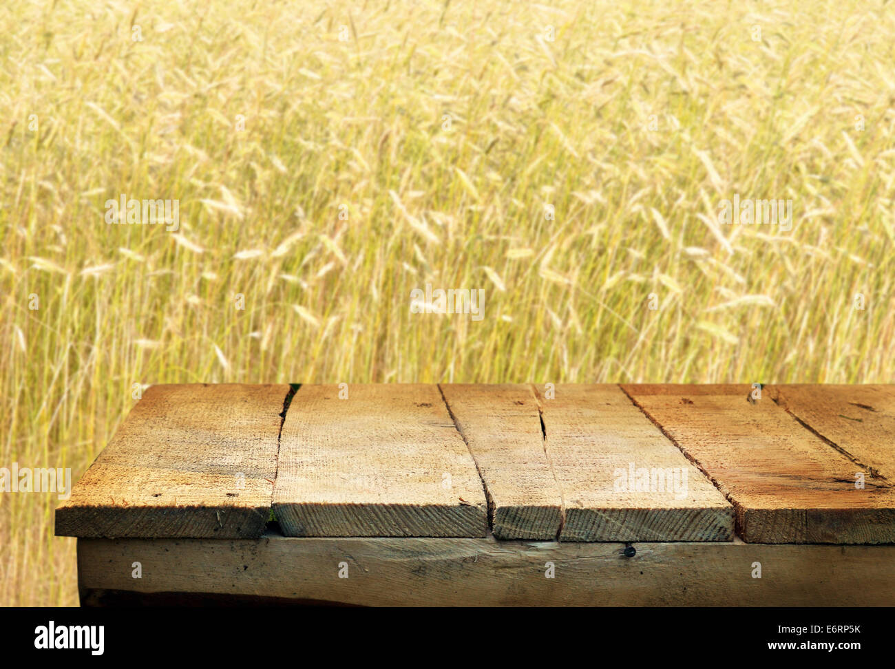 Empty tabletop for product display montages Stock Photo - Alamy