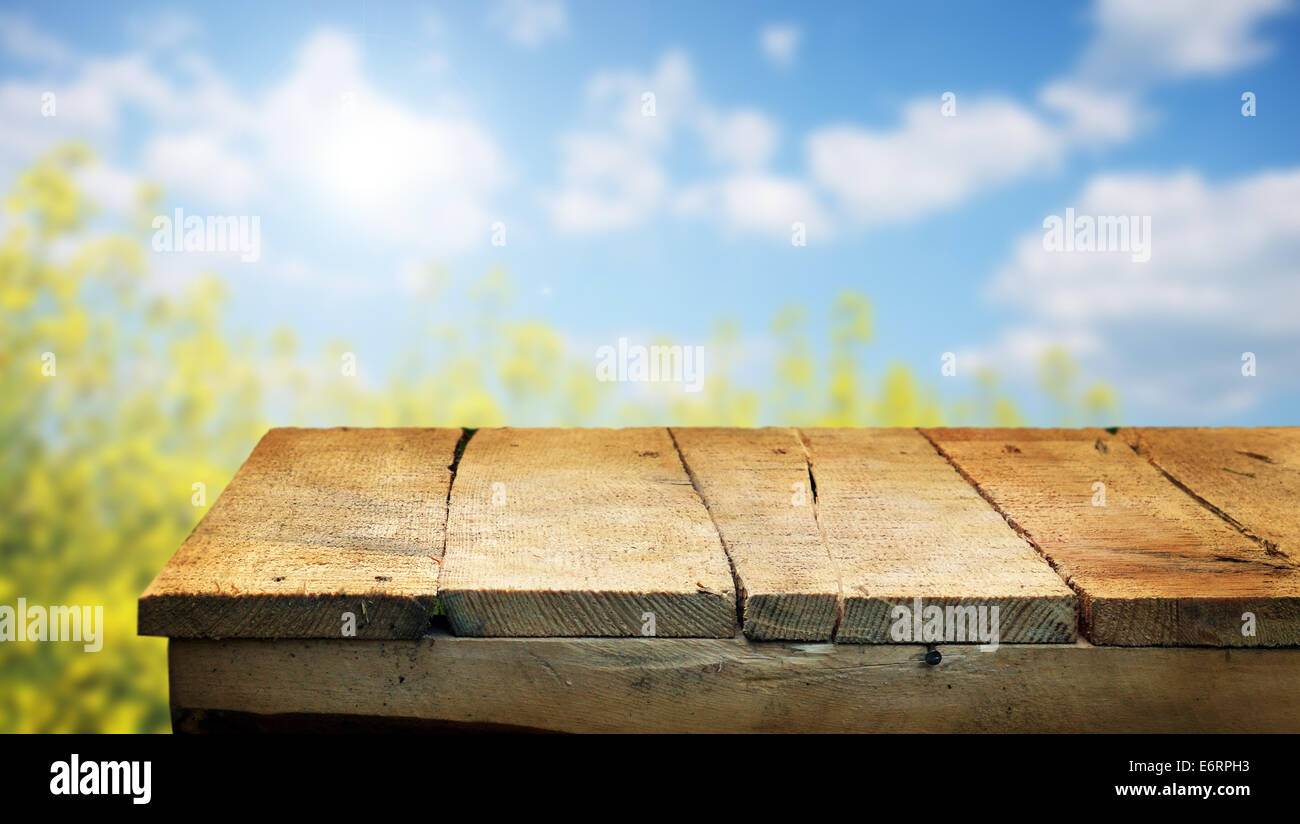 Empty wooden table for product display montages Stock Photo - Alamy