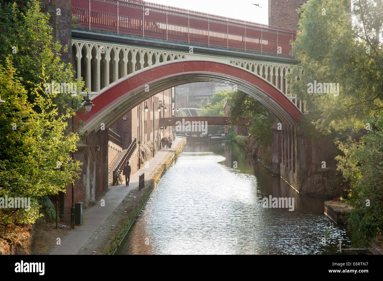 Rochdale Canal, Deansgate, Manchester, England, UK Stock Photo - Alamy