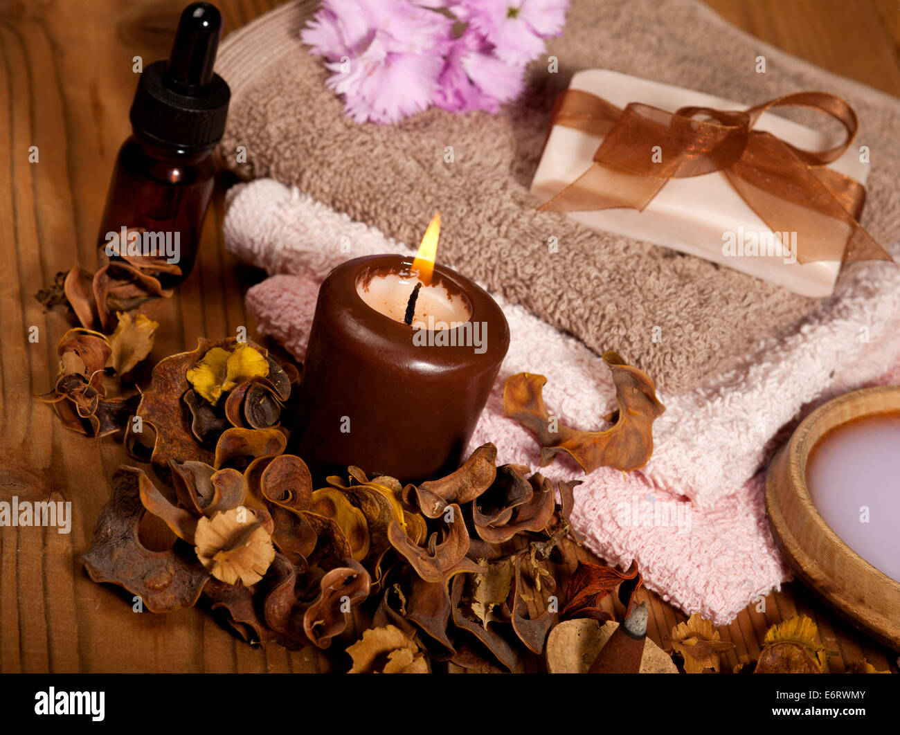 Spa background in the range of brown and pink Stock Photo - Alamy