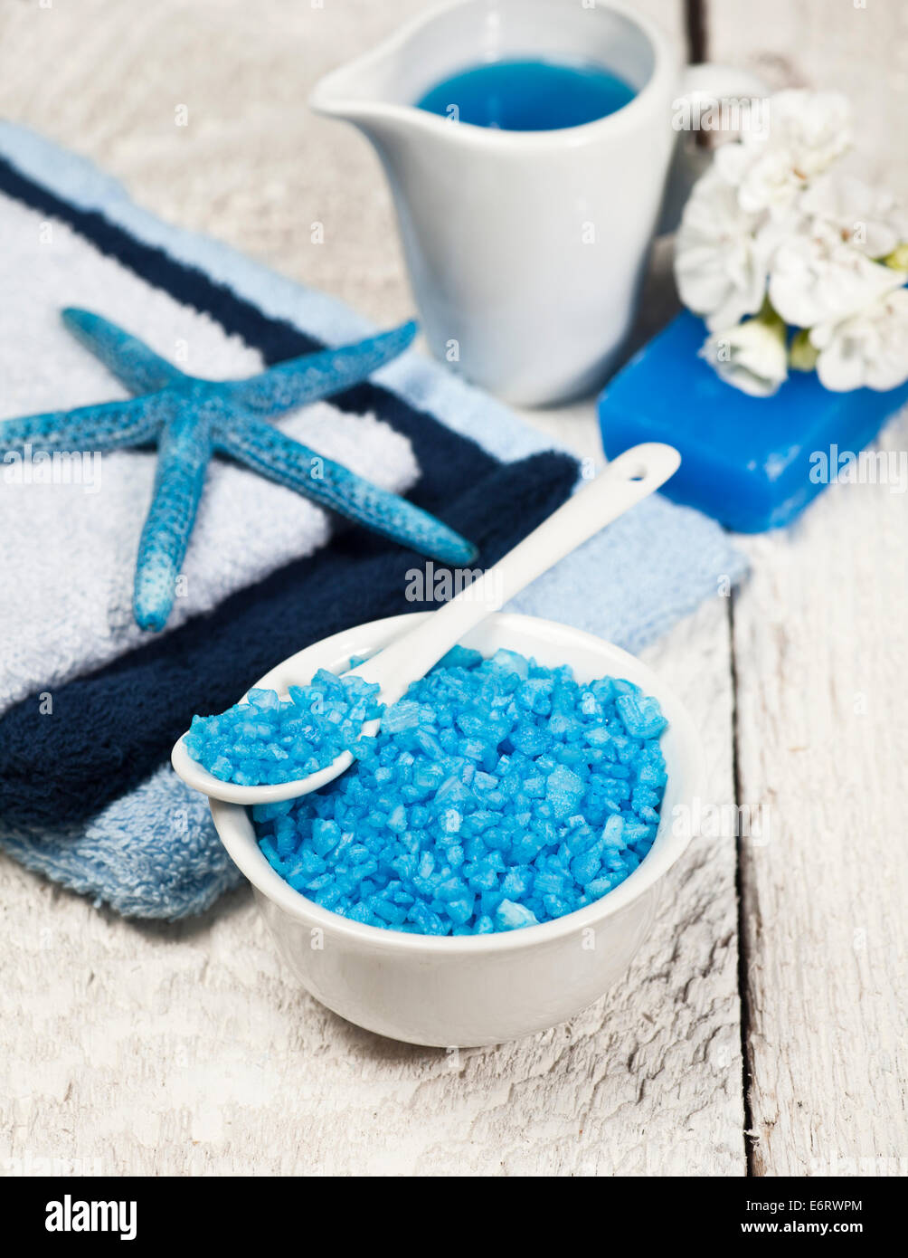 Spa background in the range of blue and white Stock Photo - Alamy