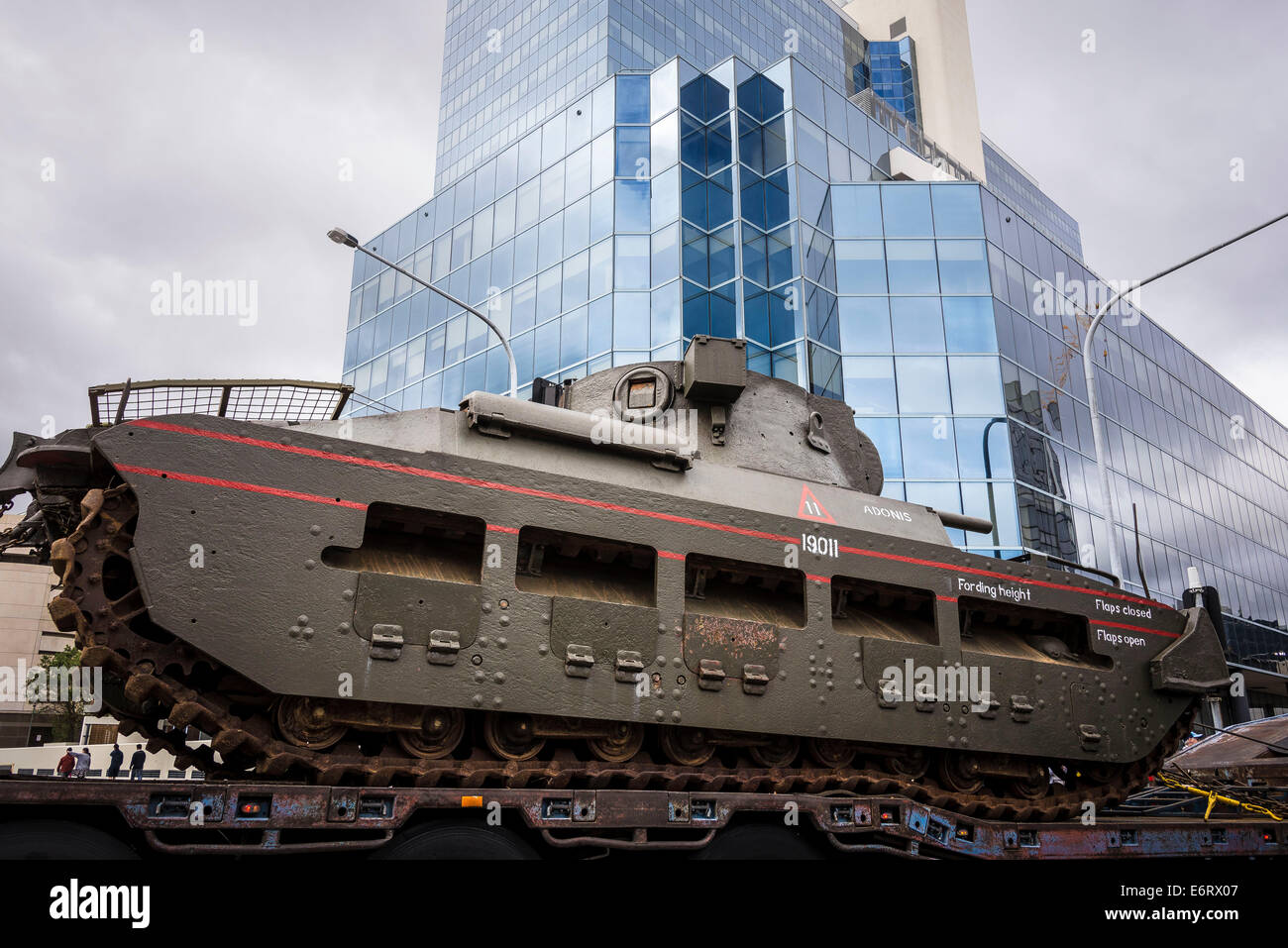 Matilda tank hi-res stock photography and images - Alamy