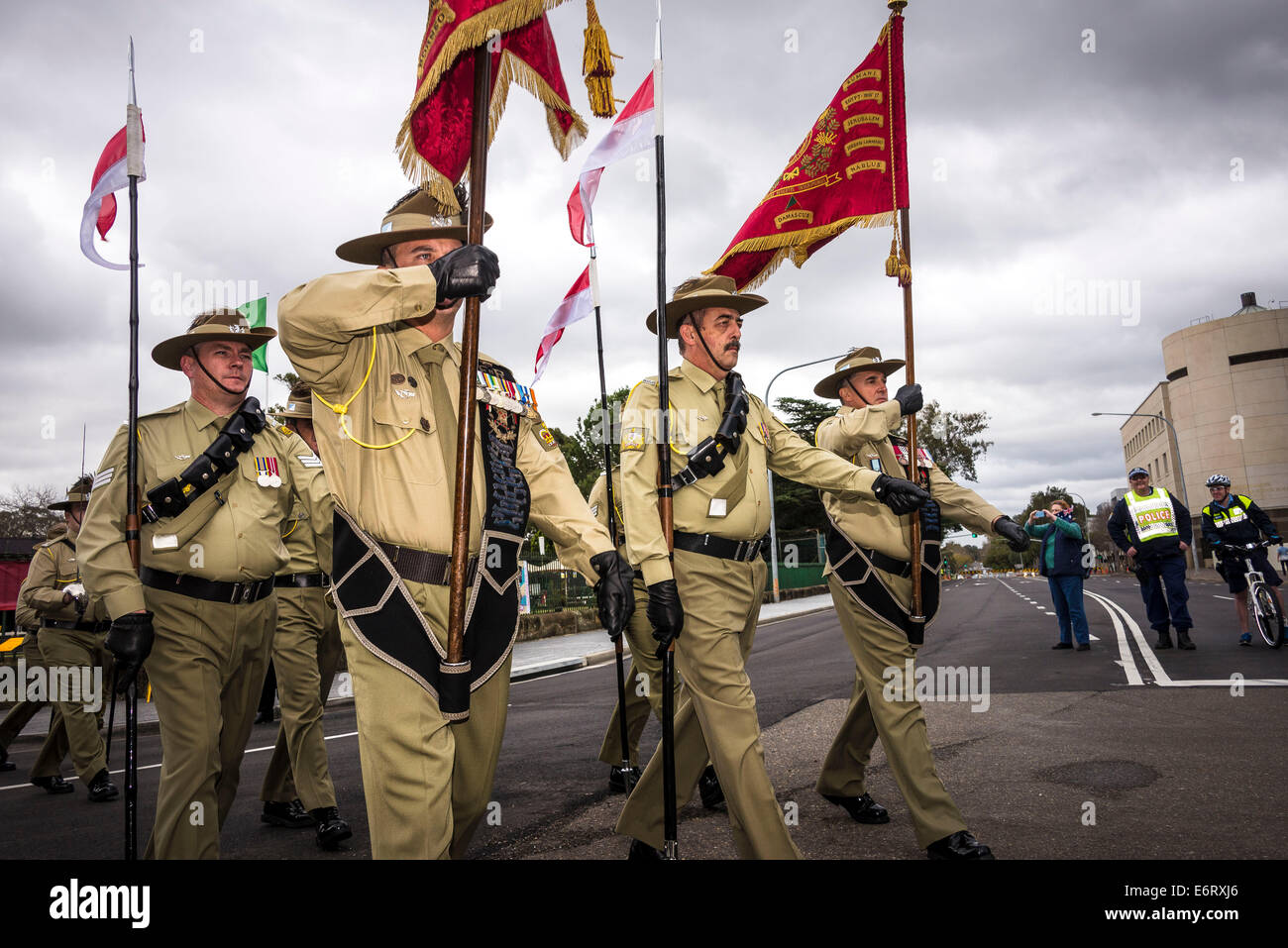 Royal NSW Lancers parade down Macquarie Street, Parramatta to celebrate ...