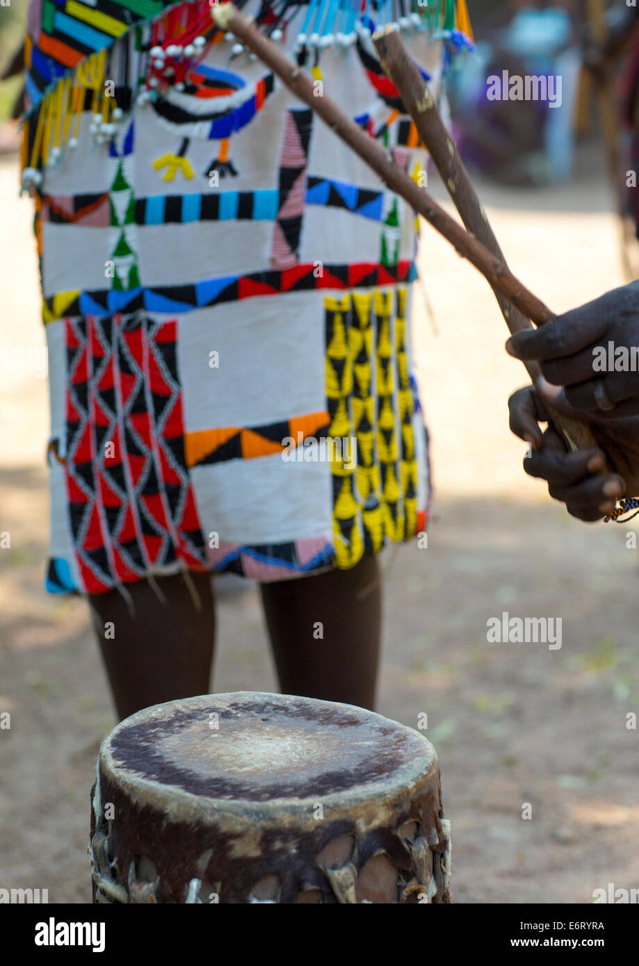 Anuak Tribe Playing Drum, Gambela, Ethiopia Stock Photo - Alamy