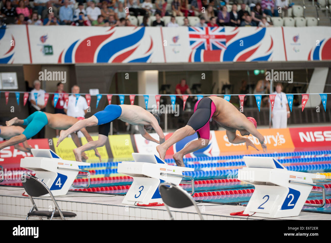 Paralympic Swimmer Dive High Resolution Stock Photography and Images ...