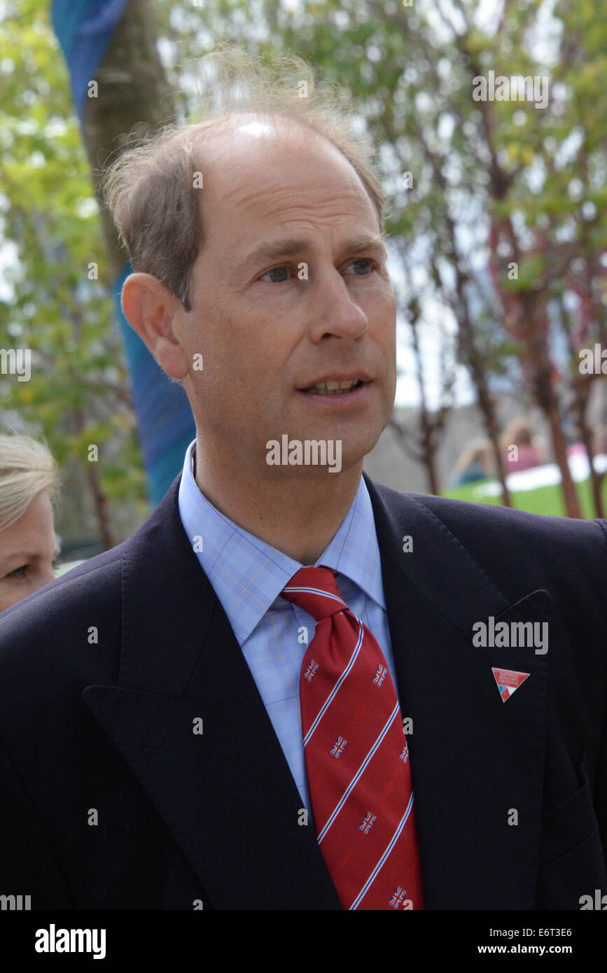 Edward gallagher hi-res stock photography and images - Alamy