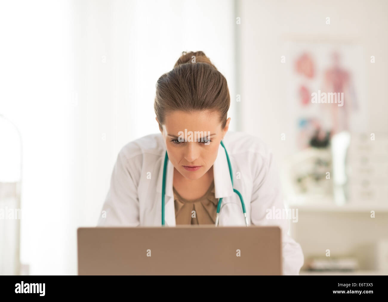 Concerned Doctor High Resolution Stock Photography and Images - Alamy