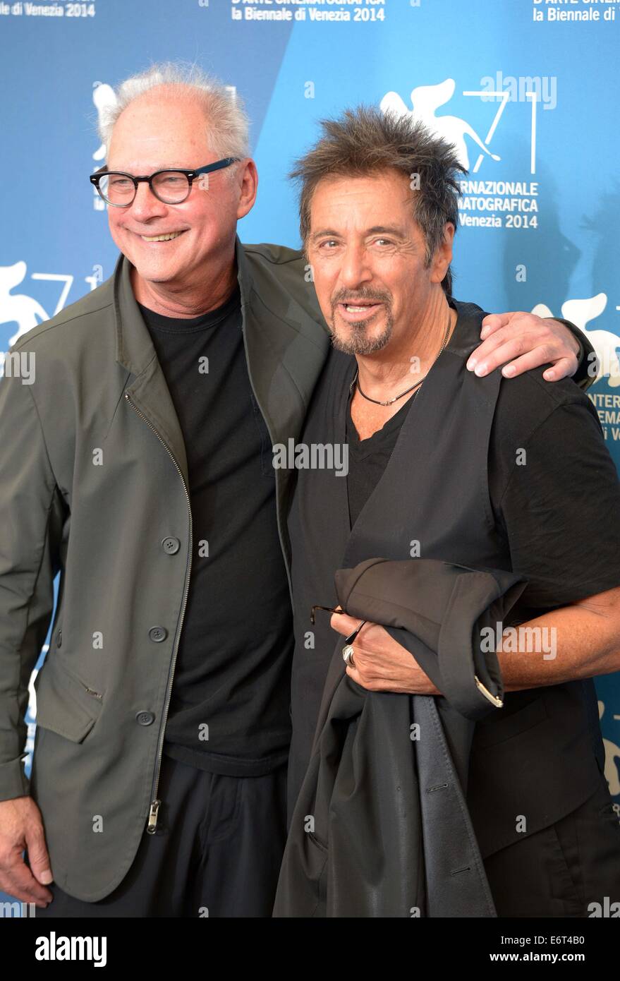 Barry levinson hi-res stock photography and images - Alamy