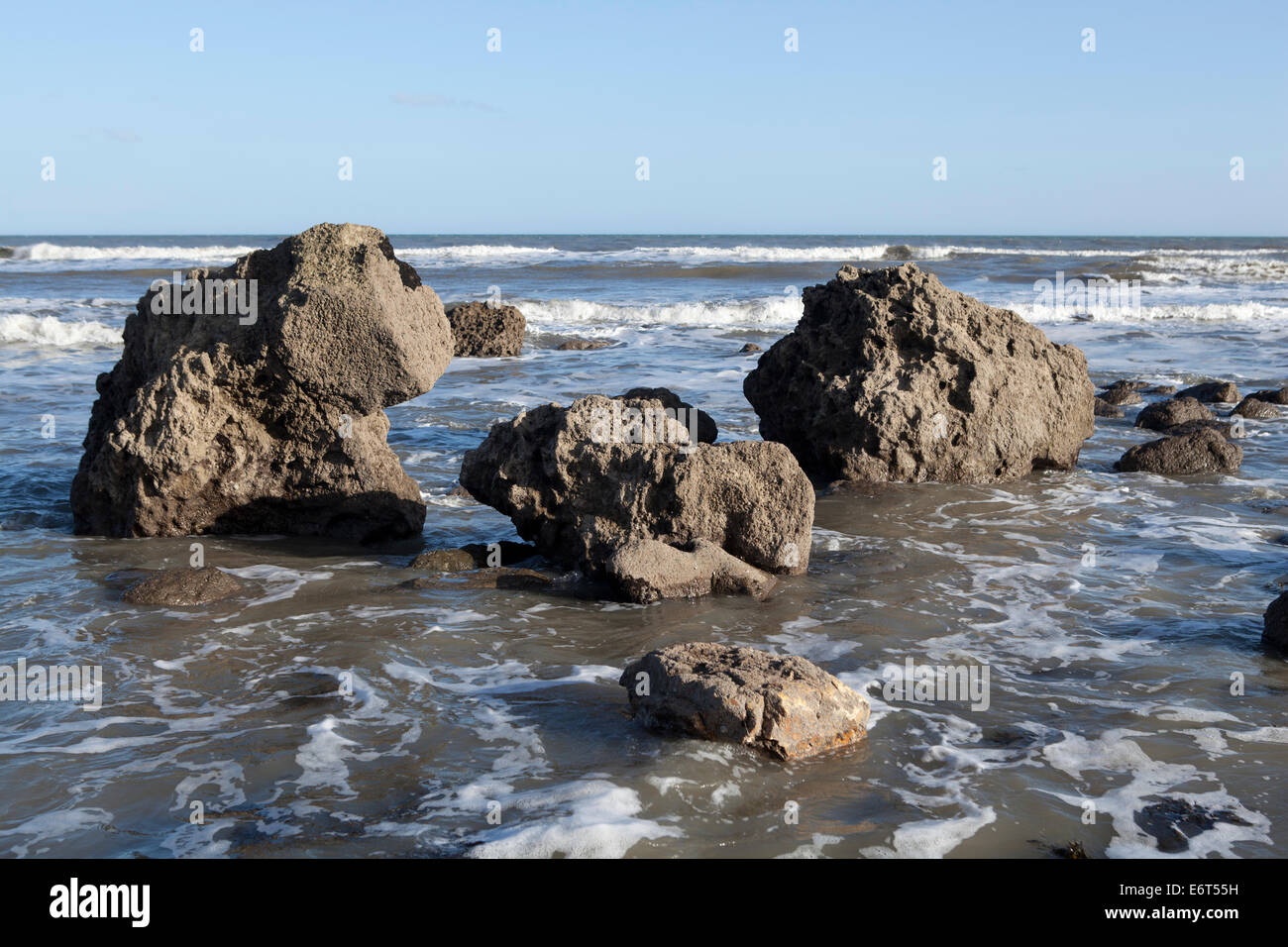 Lyme regis rocks hi-res stock photography and images - Alamy