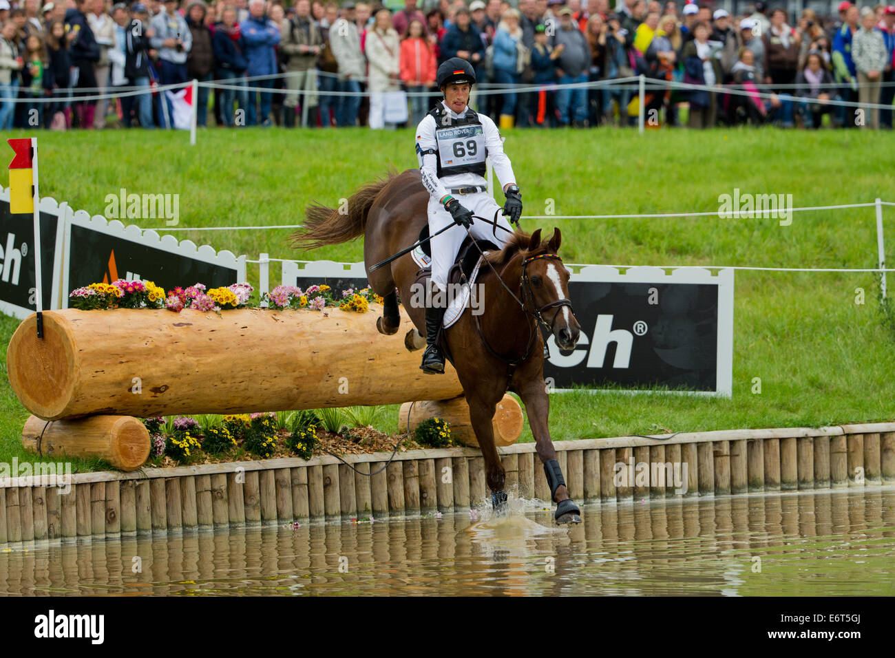 Le hop hi-res stock photography and images - Alamy