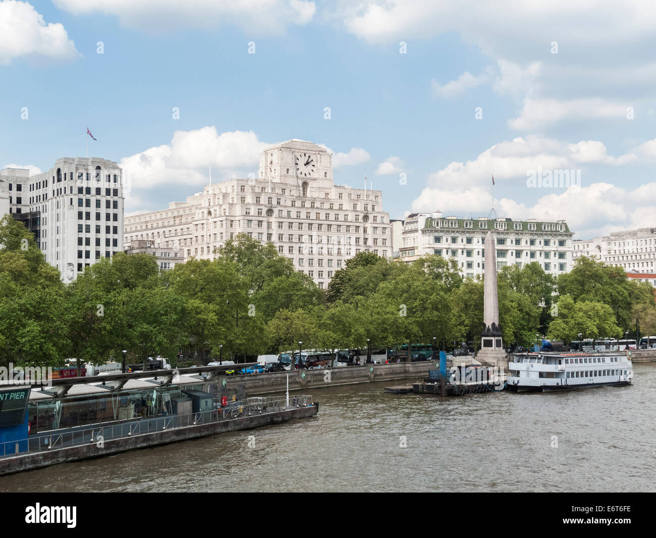 Shell Mex House on the banks of River Thames at 80 Strand, on the ...