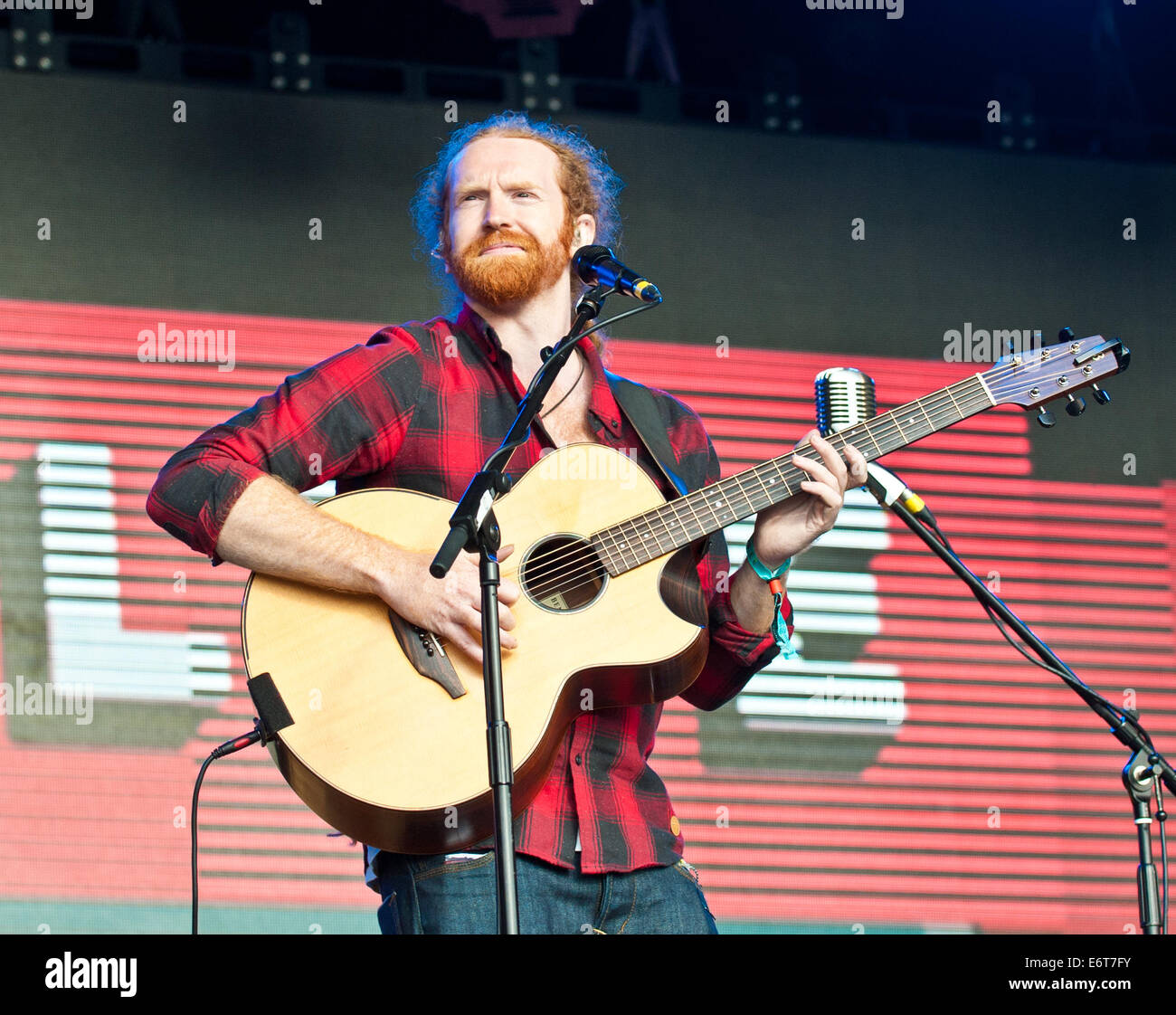 Charlie faulkner hi-res stock photography and images - Alamy