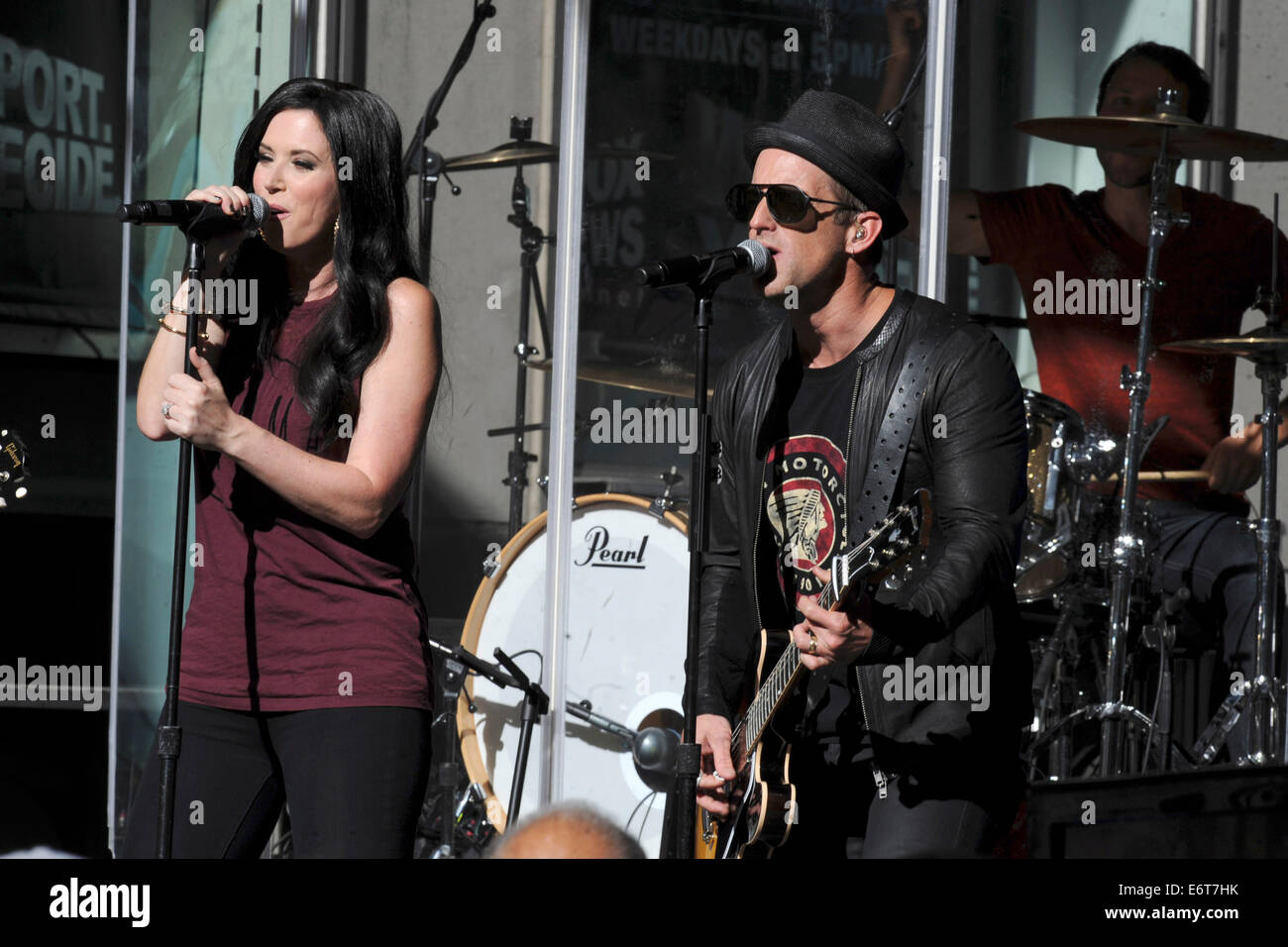 American Country duo Thompson Square perform on "Fox & Friends" All ...