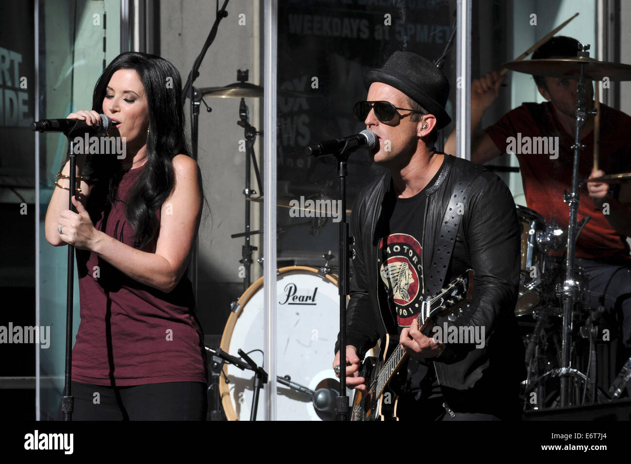 Keifer thompson hi-res stock photography and images - Alamy