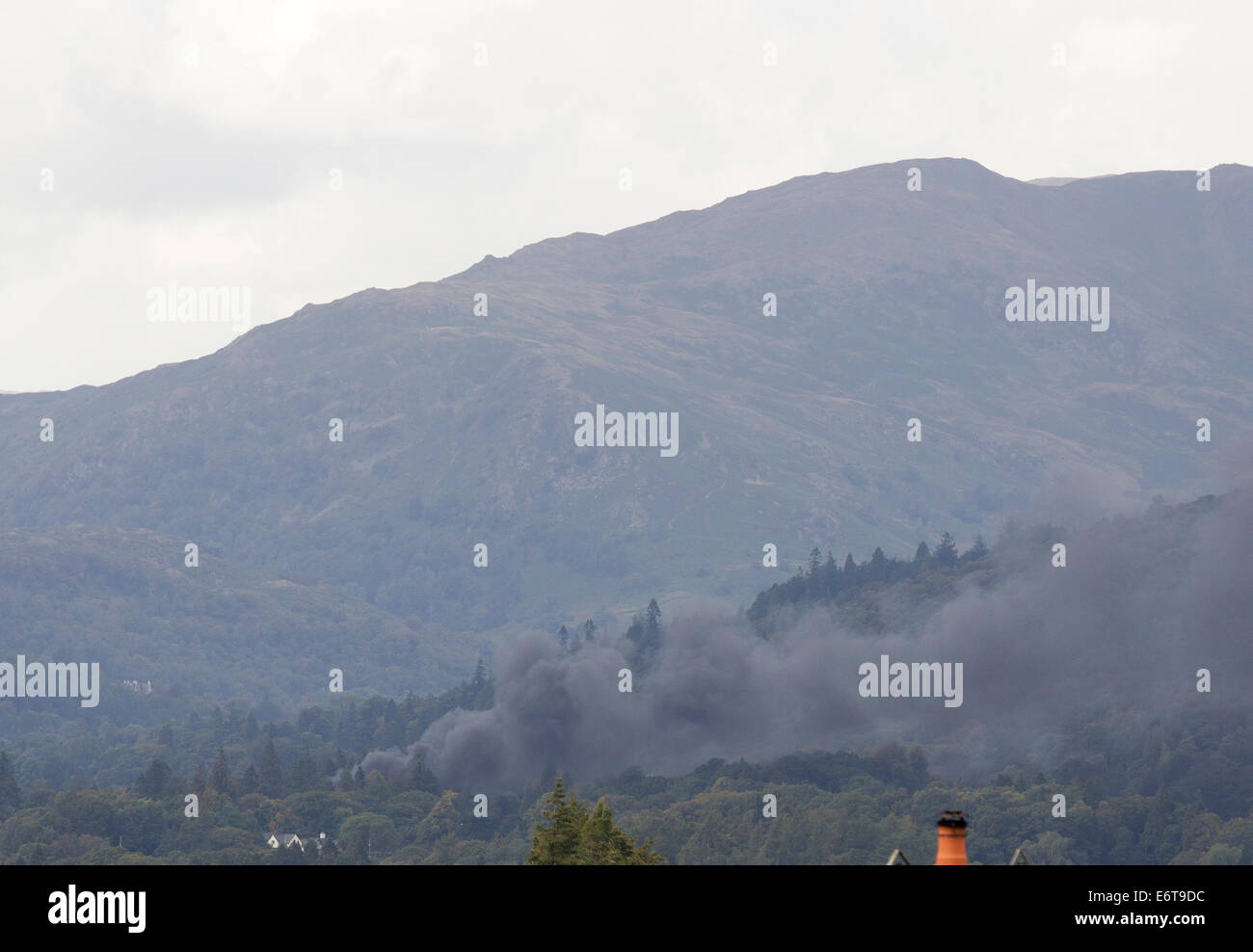 Gordon shoosmith cumbria fireworks hi-res stock photography and images ...