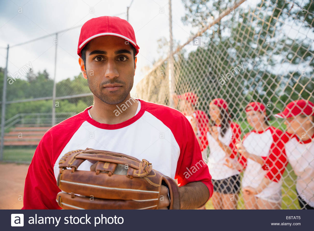 Mitt with ball hi-res stock photography and images - Alamy