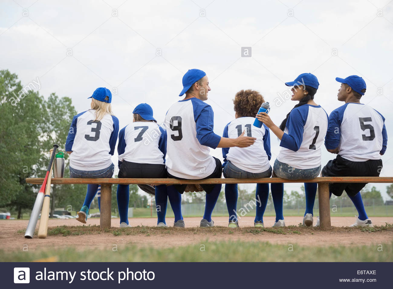 Sharing sports activities hi-res stock photography and images - Alamy