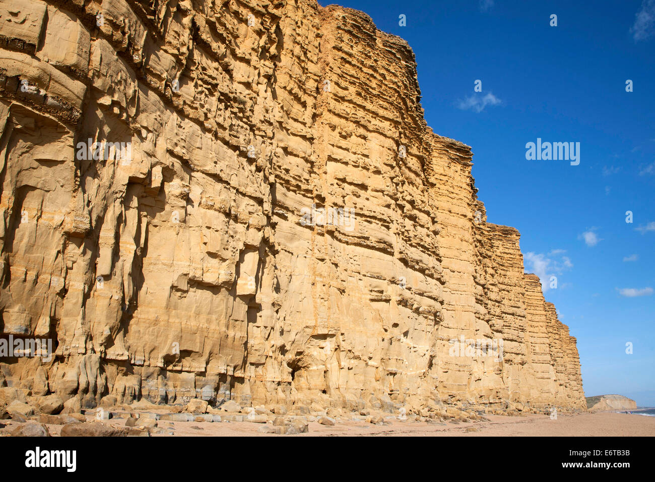 High sedimentary cliffs hi-res stock photography and images - Alamy
