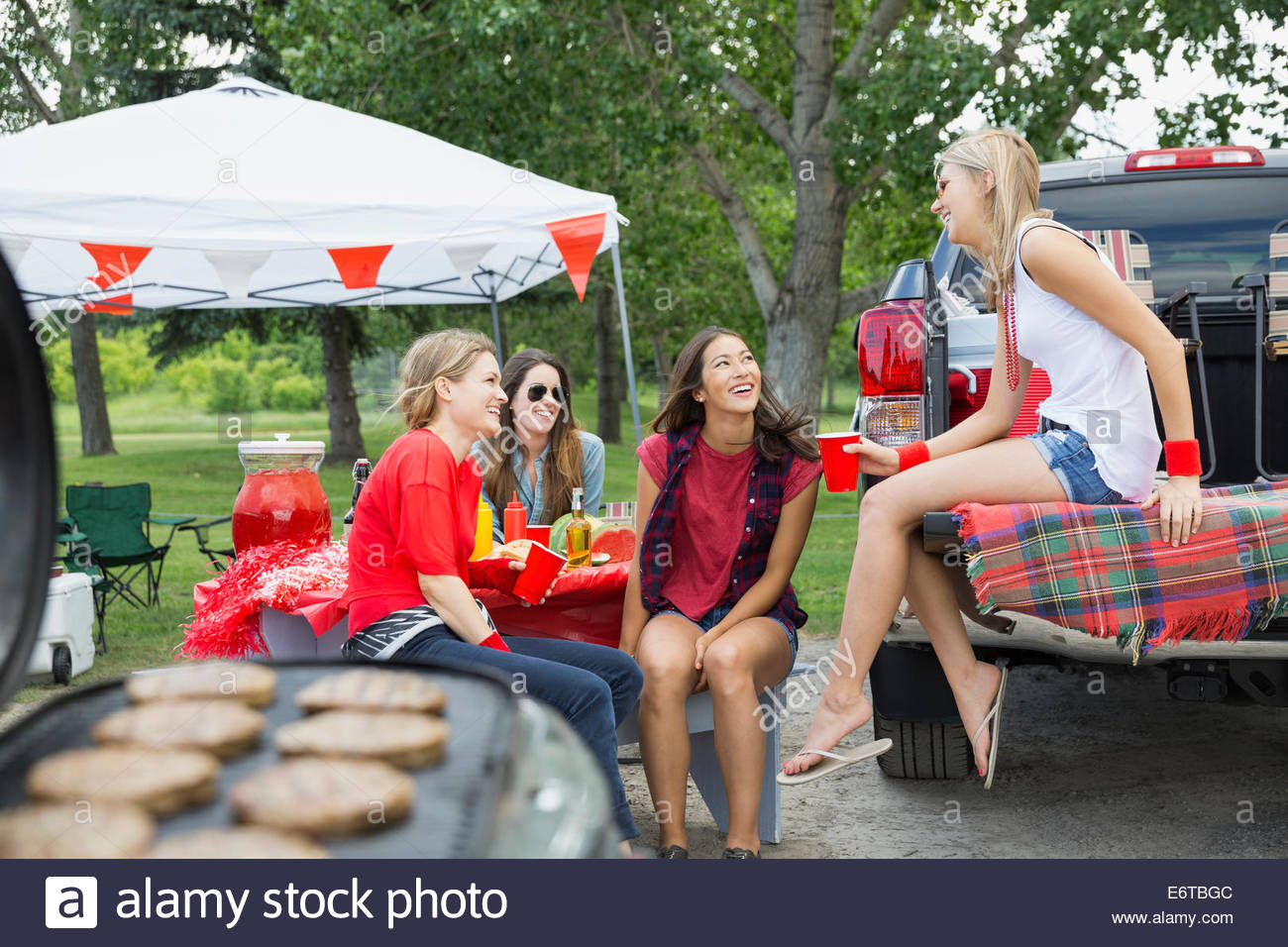Tailgater hi-res stock photography and images - Alamy