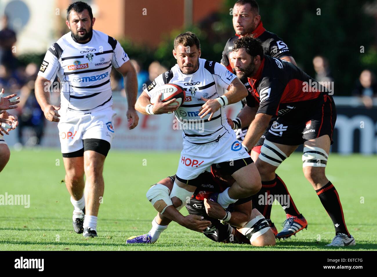 Lyon, France. 30th Aug, 2014. French TOP 14 rugby union. Lyon Olympique ...