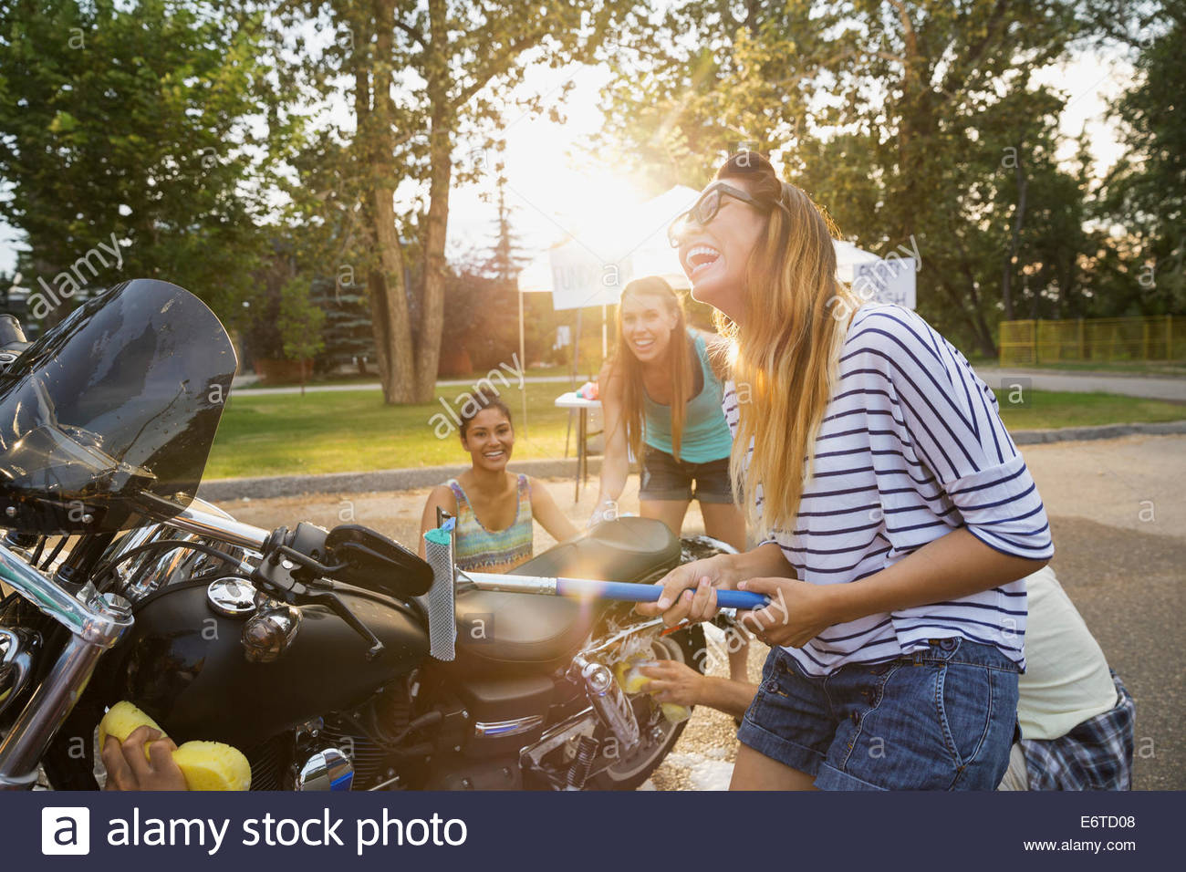 Motorcycle wash hi-res stock photography and images - Alamy