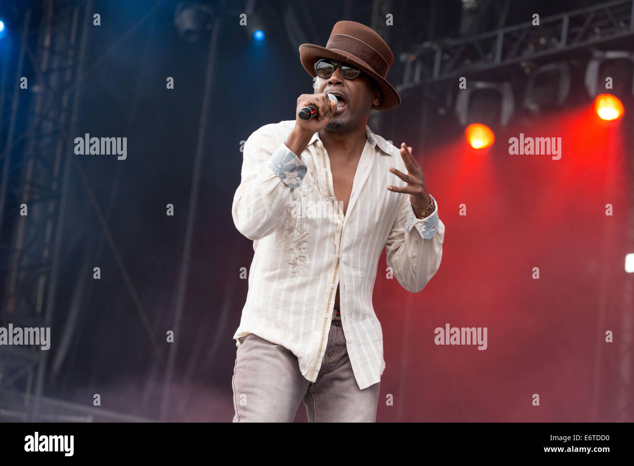 Big daddy kane rapper hi-res stock photography and images - Alamy