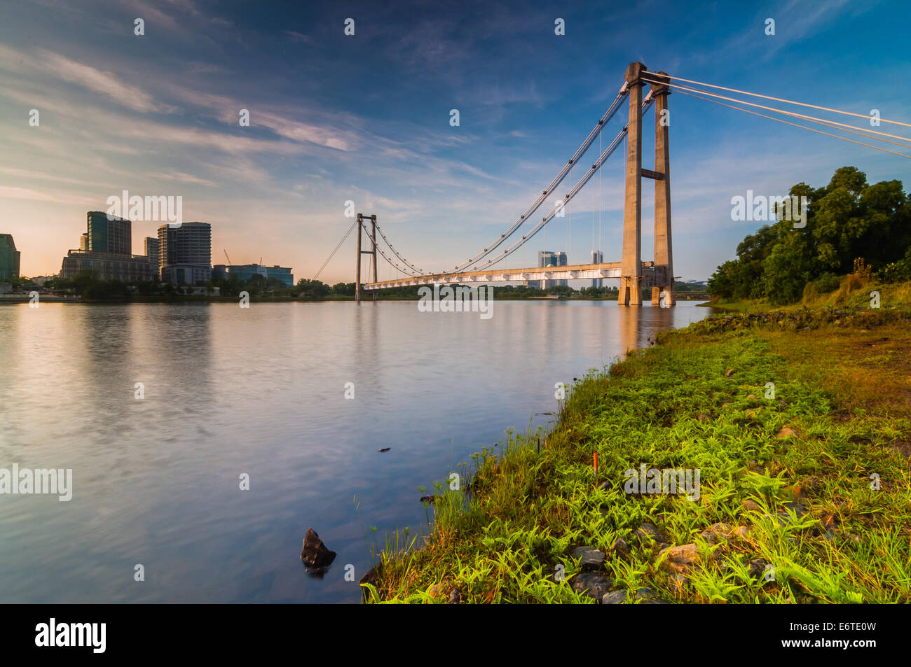Bridge train transport hi-res stock photography and images - Alamy