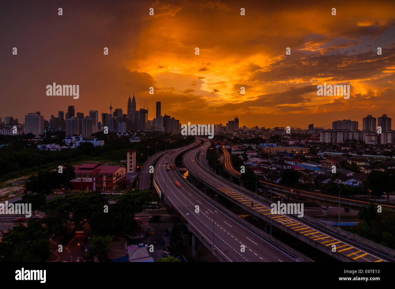 Klcc office hi-res stock photography and images - Alamy