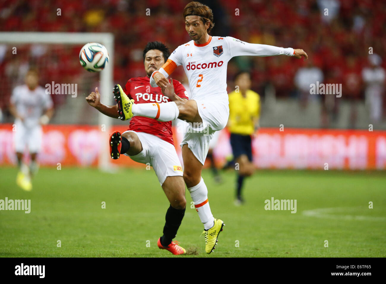 Saitama Studium 2002, Saitama, Japan. 30th Aug, 2014. (L-R) Shinzo Koroki (Reds), Kosuke Kikuchi ...